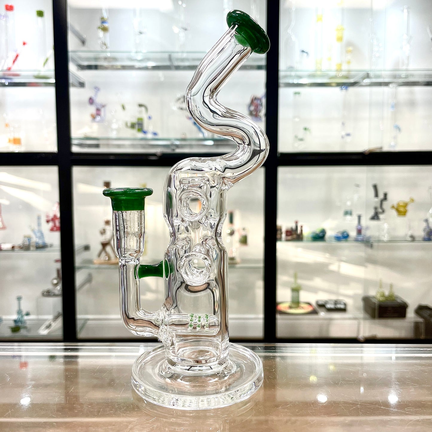 Mimzy Colour Accented Fab Rig w/ Bent Neck - 14mm – glassology
